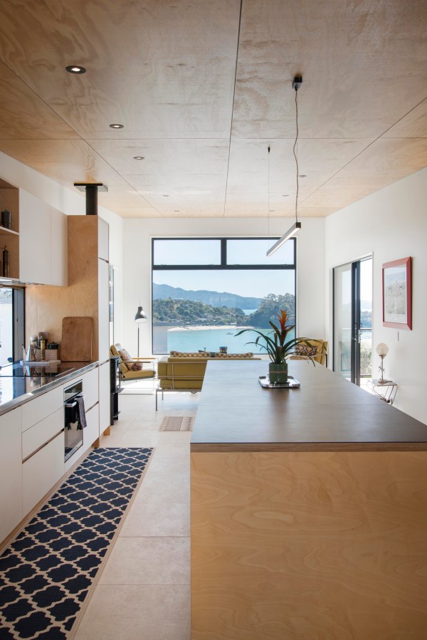 KAITERITERI BEACH HOUSE | architecture studio mapua